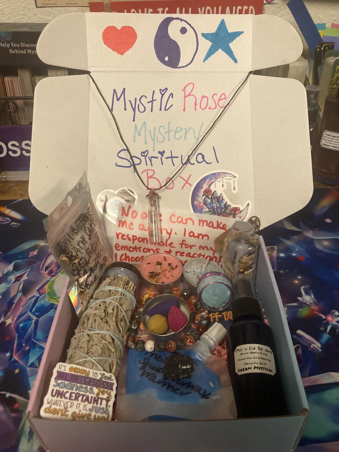 Mystic Rose Spiritual Mystery Box Protects Heals & Cleanse 16 Items in ...