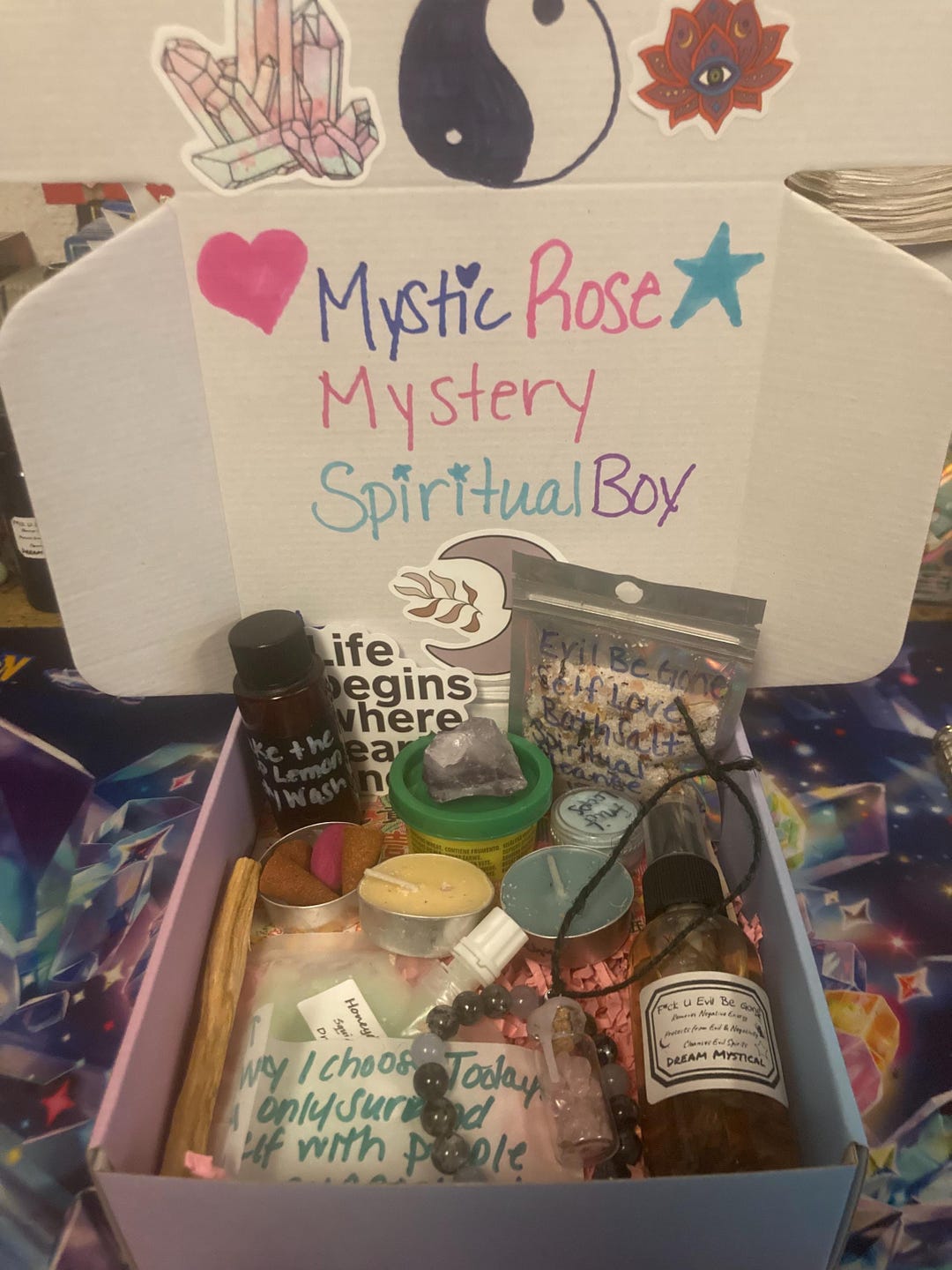 Mystic Rose Spiritual Mystery Box Protects Heals & Cleanse 16 Items in ...