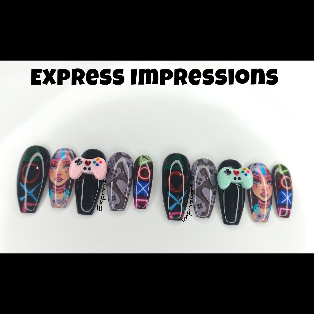 Gamer Chick Press on Nails, Gamer Nails, PS Nails, Game Press on Nails ...