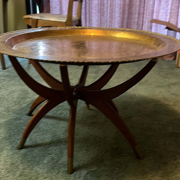 Spider Leg Table - Etsy