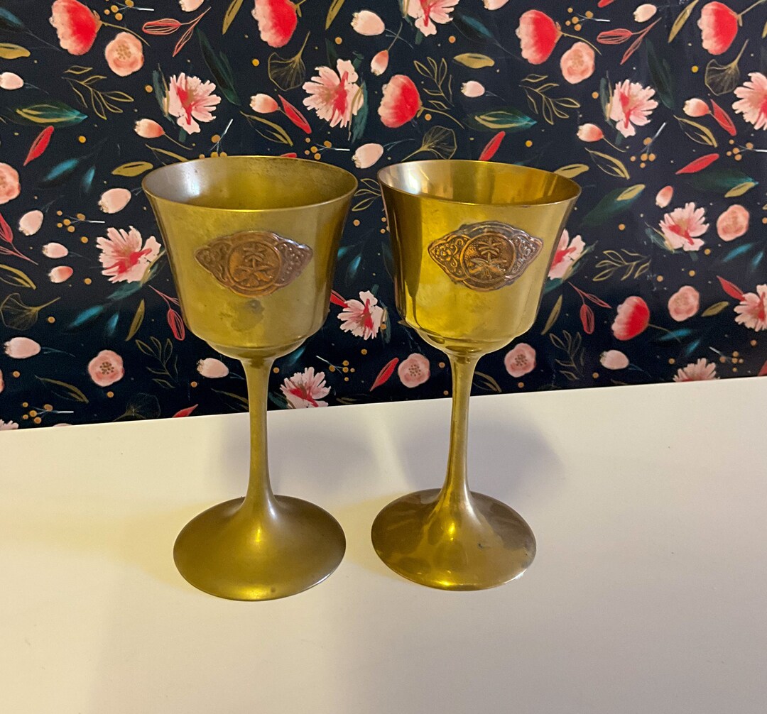 Set of Two Golden Coloured Goblets With Brass Coloured Accents 9W63 - Etsy