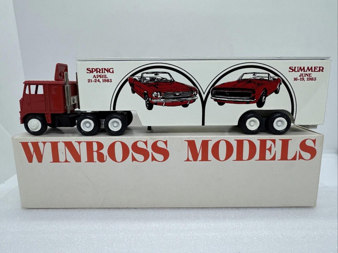 Winross Carlisle 1983 Collector Car Flea Market and “corral…” Corvettes ...