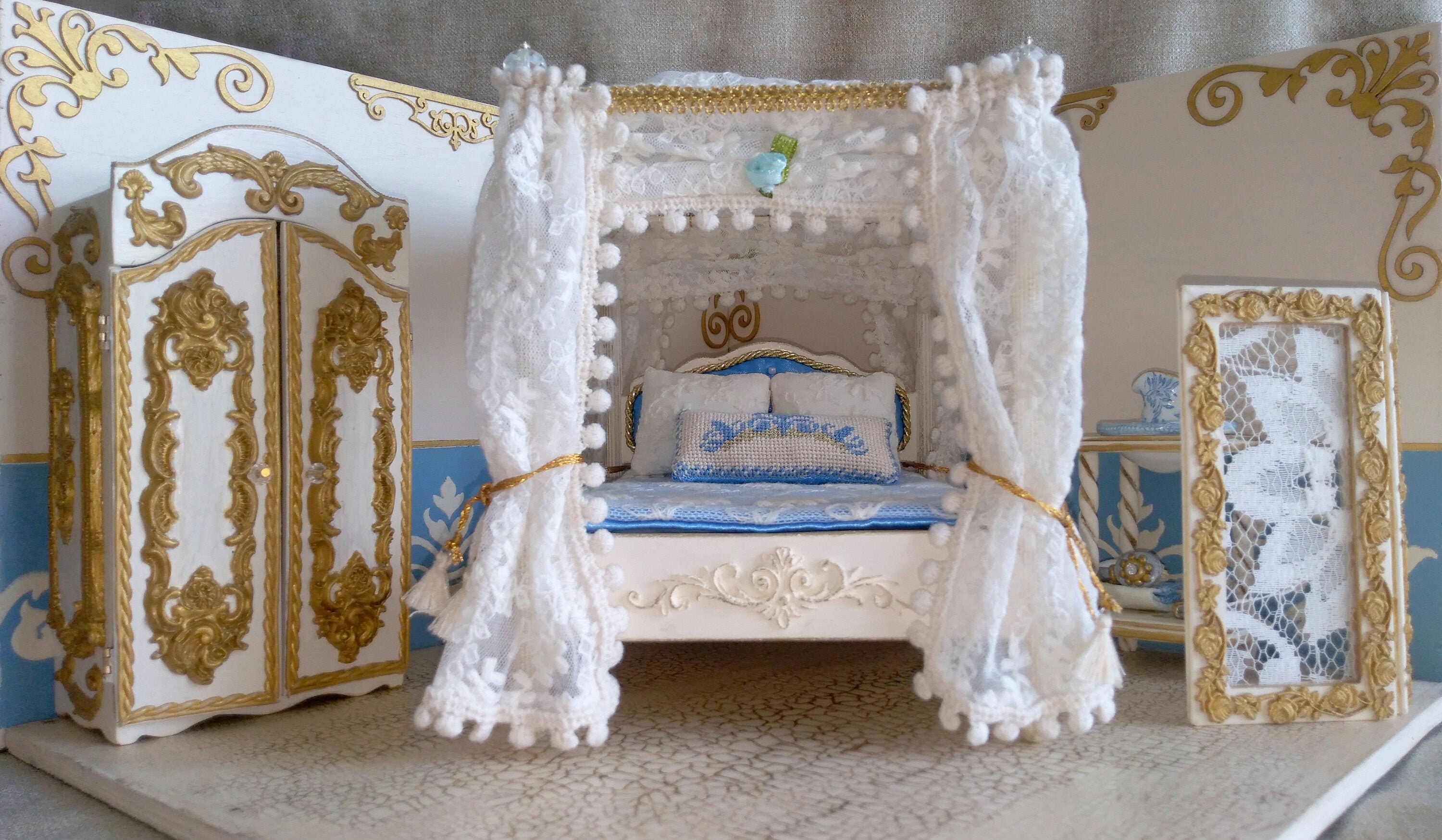 Miniature Canopy Bed Miniature Bedroom Furniture Miniature Bedroom ...
