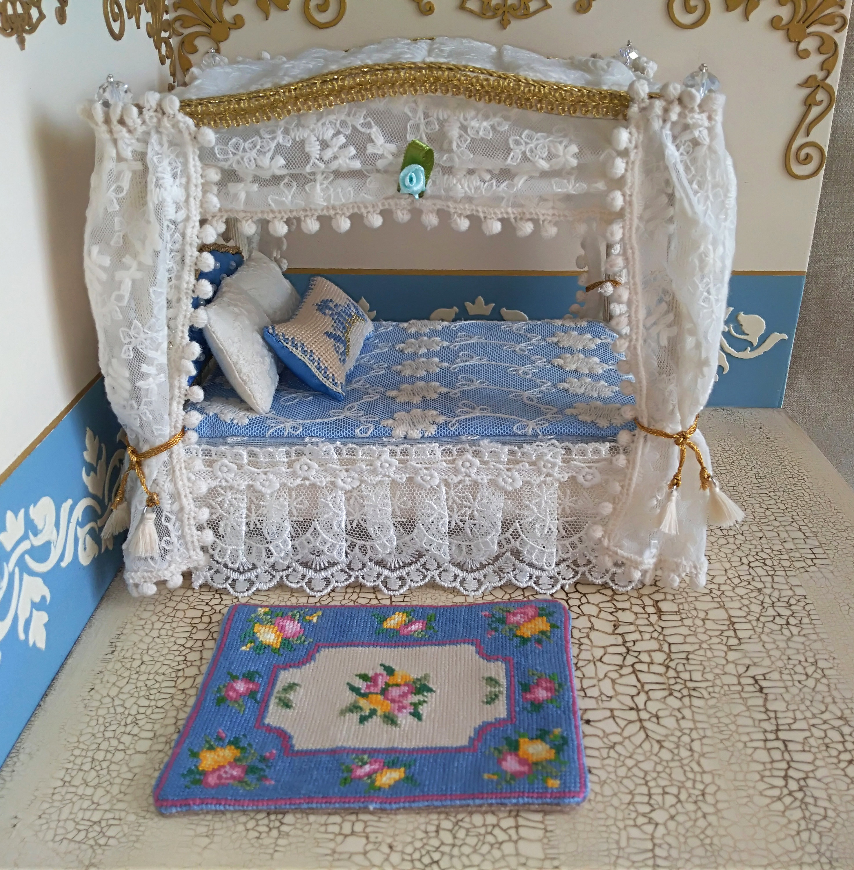 Miniature Canopy Bed Miniature Bedroom Furniture Miniature Bedroom ...