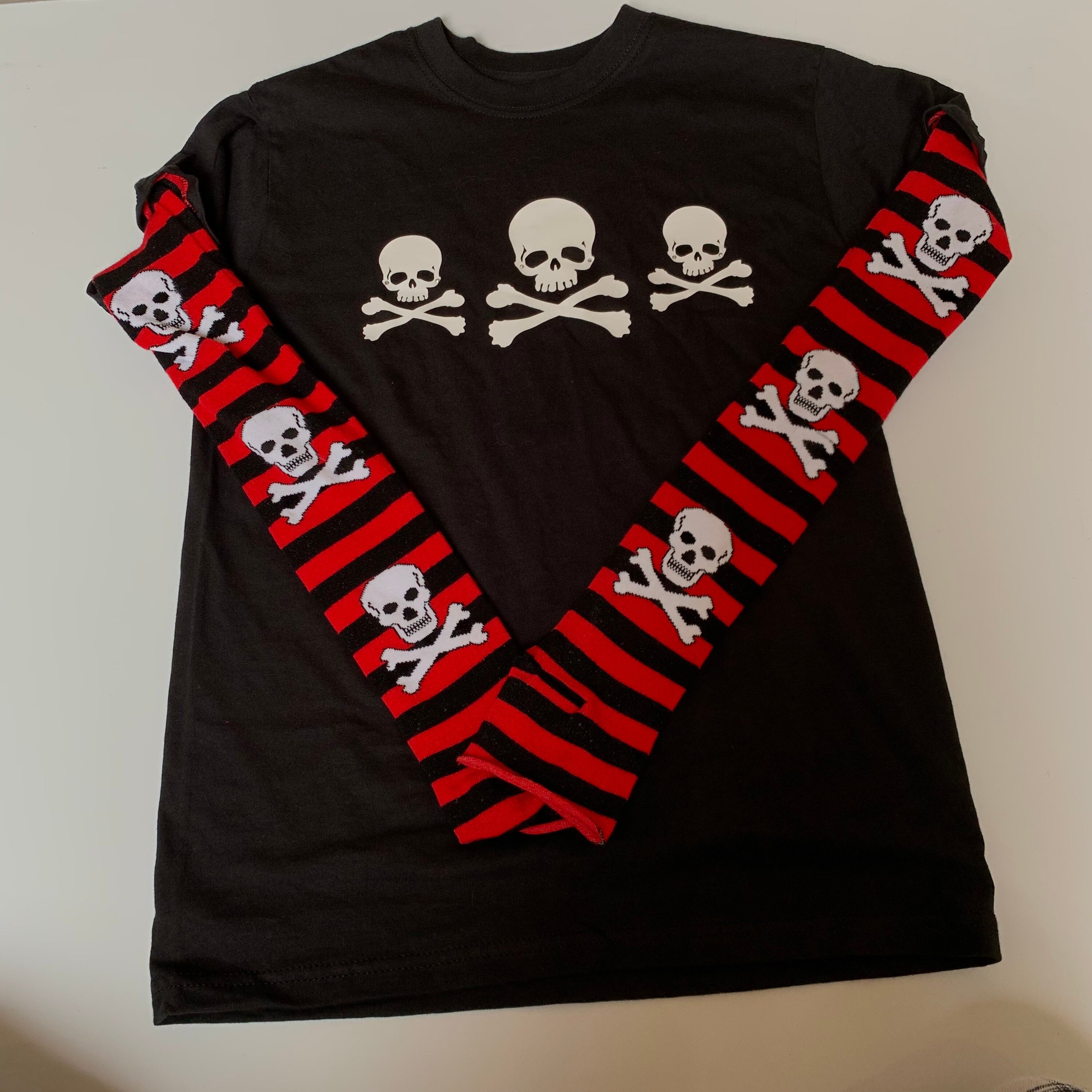 Red & Black Skull Stripe Long Sleeve Top With 3 White Skulls With ...