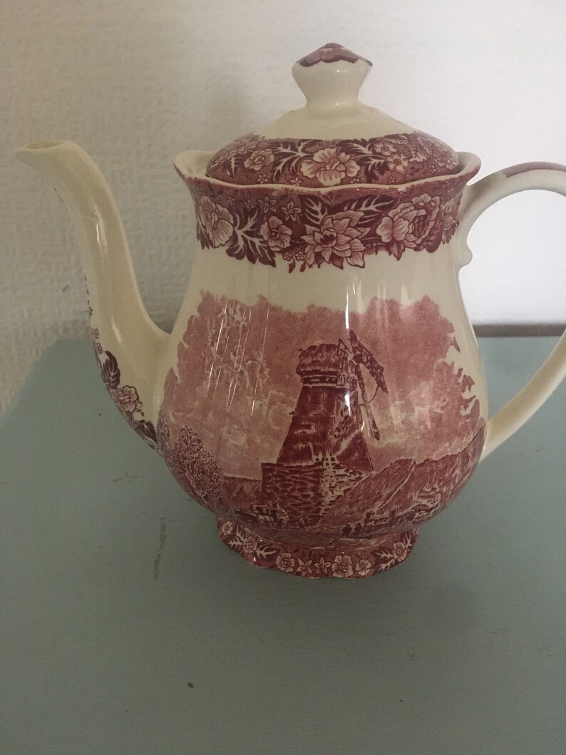 1 Kempsford Teapot by Palissy Pottery Mill, Vintage English Ceramic ...