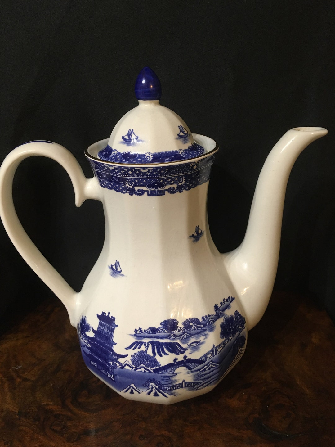 Blue White Teapot Vintage Ringtons Wade Willow Pattern 25cm Height VGC ...