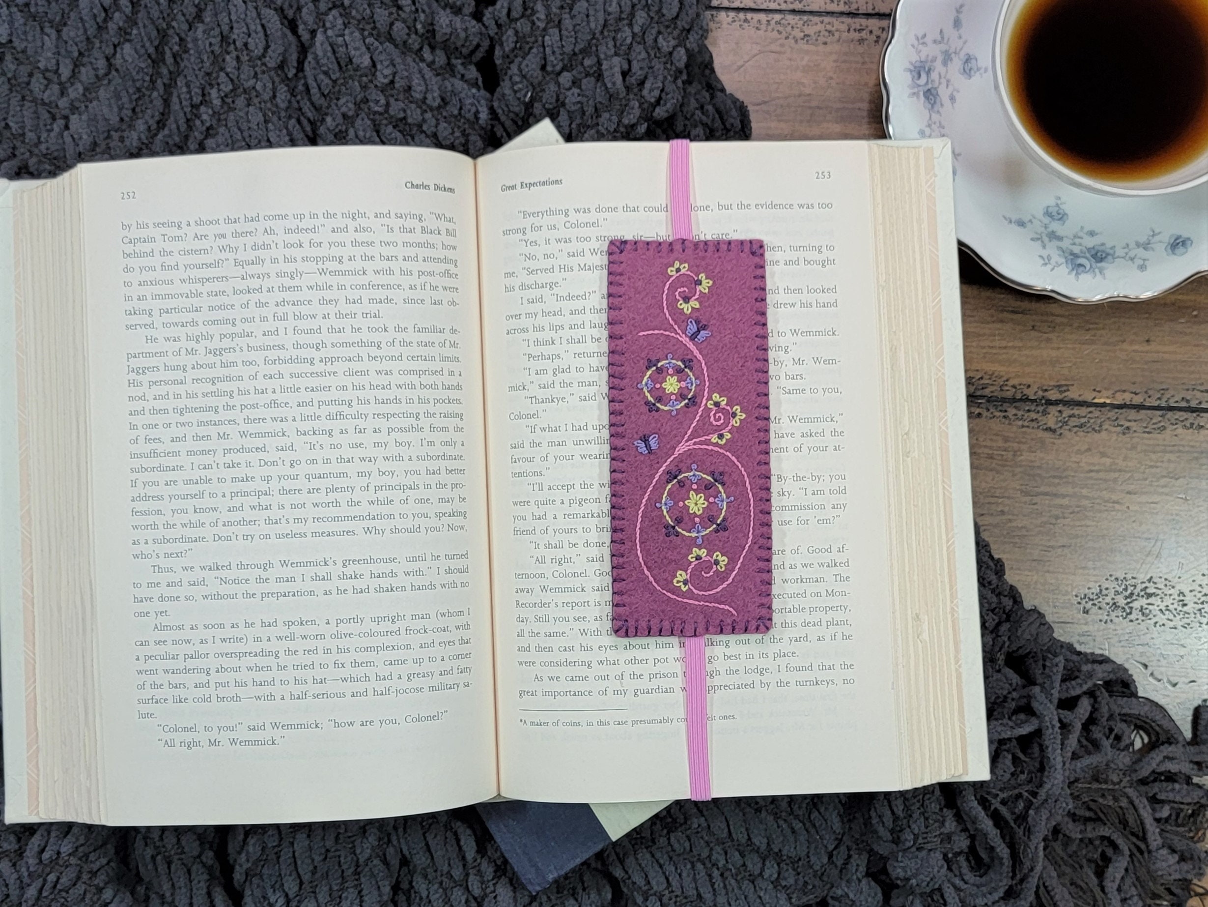 Beautiful Embroidered, Double-sided Bookmark, Elastic Bookmark ...