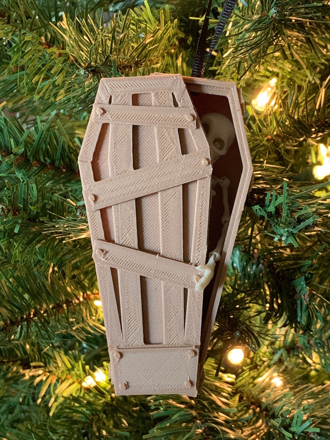 Spooky Peeking Skeleton Casket Coffin Ornament - Great Novelty ...