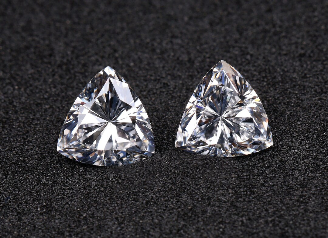 Moissanite Triangle Curved Trilliant Triangle Pairs Wholesale D VVS ...