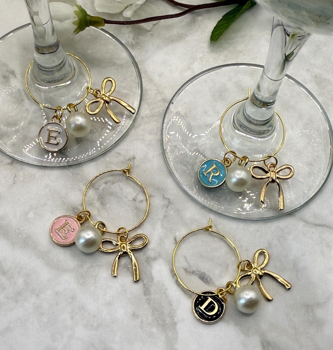 Personalized Initial Wine Glass Charms | Pearl Glass Name Tags ...