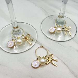 Personalized Initial Wine Glass Charms | Pearl Glass Name Tags ...
