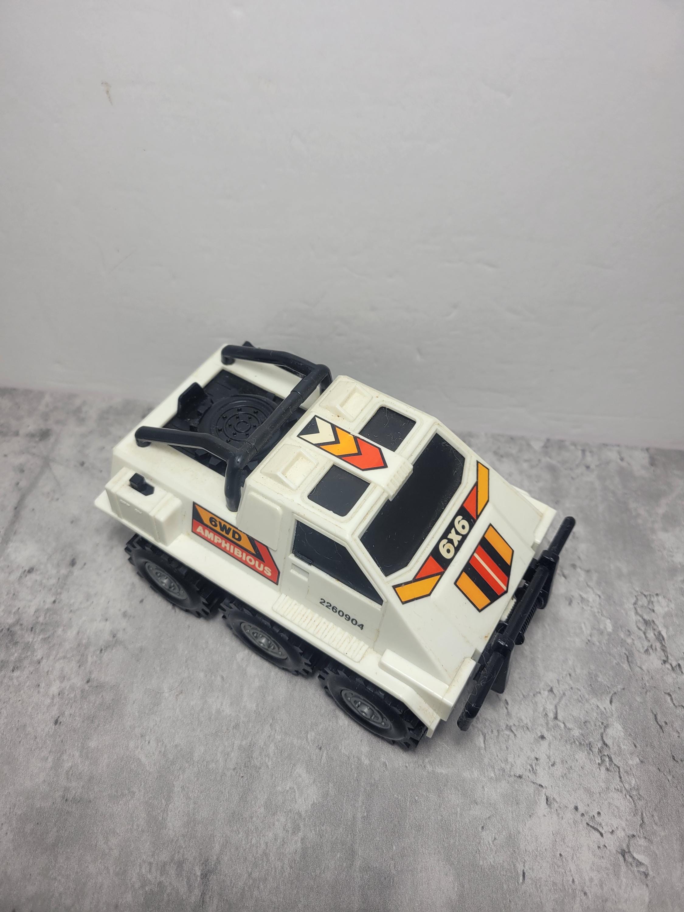 Vintage 1983 Nikko 6WD 6X6 Amphibious Vehicle Battery Operated Works C4 ...