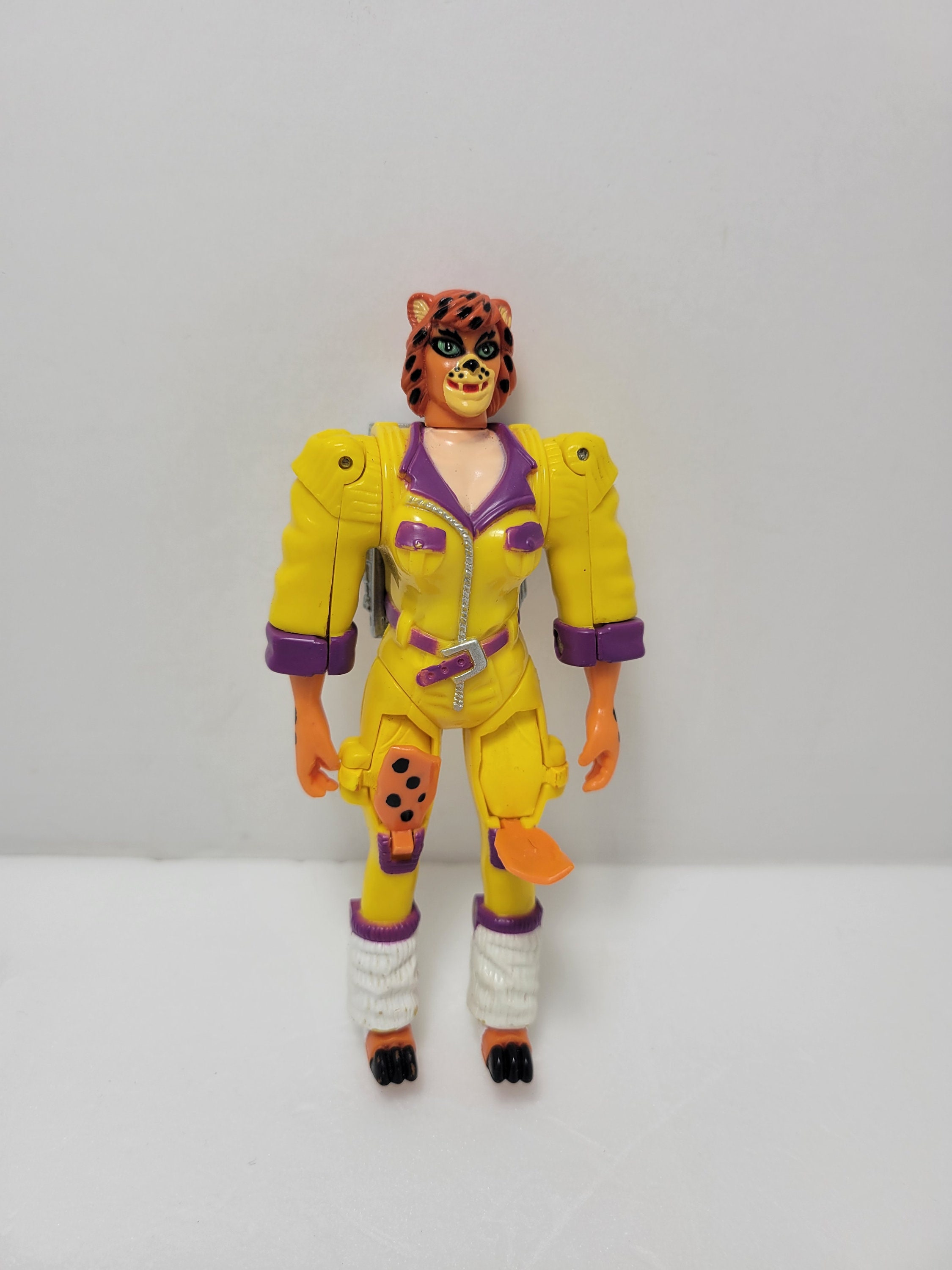 Am I the only one who wanted to date Cheetara as a child? | ResetEra