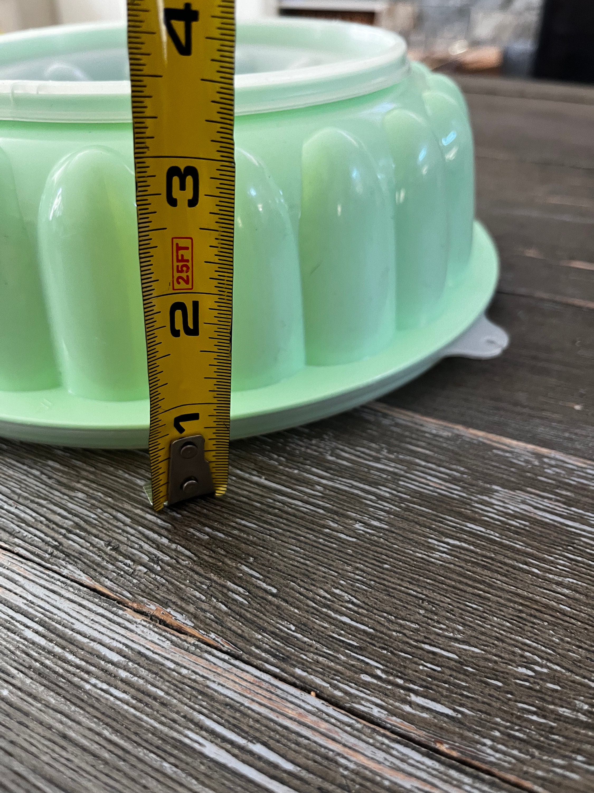 Tupperware Vintage 3 Piece Jello Mold With Lid-light Green - Etsy Canada