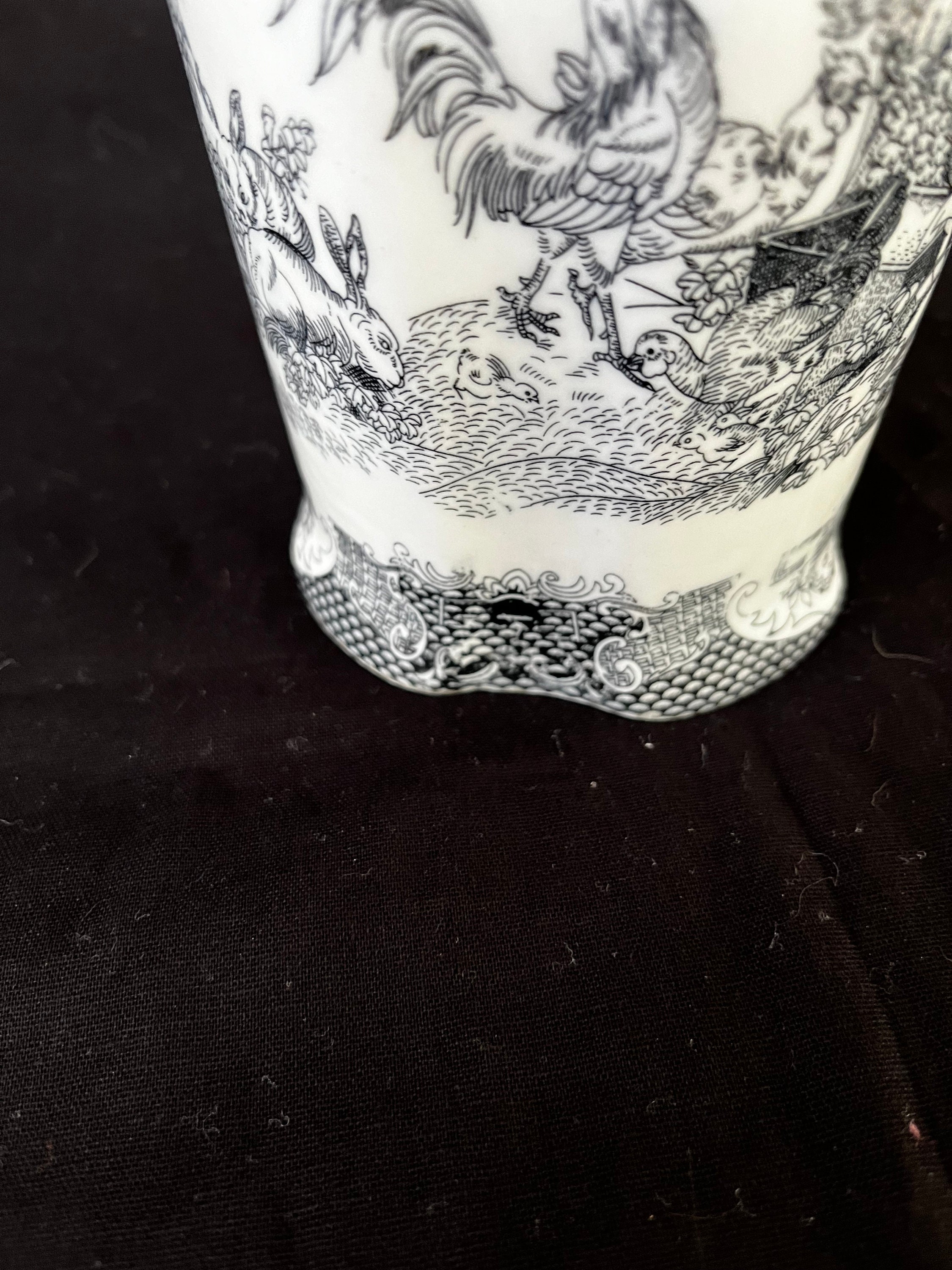 Vintage 8” Wavy Sided Chinese Dechang Taoci-porcelain Vase 1930's-40's ...
