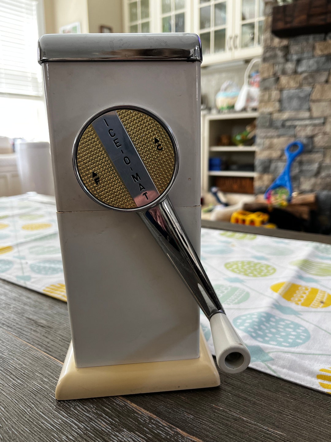 ICE-O-MAT Vintage Manual Ice Machine/crusher-very Clean-great Condition ...