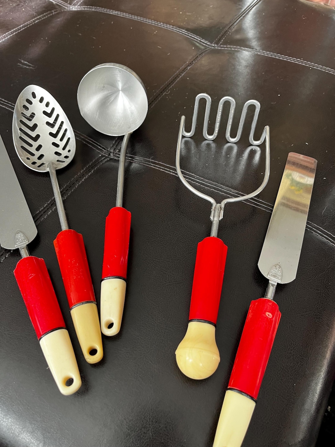 Ekcoline-vintage-stainless-kitchen Utensils W/red & Black Handles-5 ...