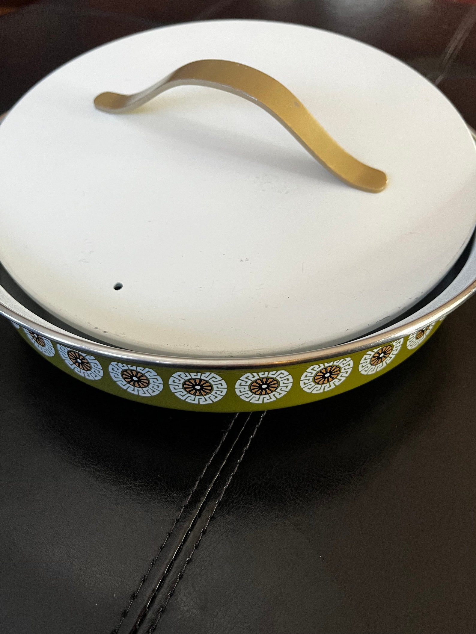 Vintage Enamelware Olive Green Saucepan/pot W Lid-beige/silver/white - Etsy