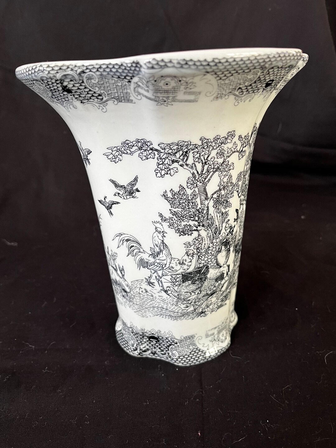 Vintage 8” Wavy Sided Chinese Dechang Taoci-porcelain Vase 1930's-40's ...