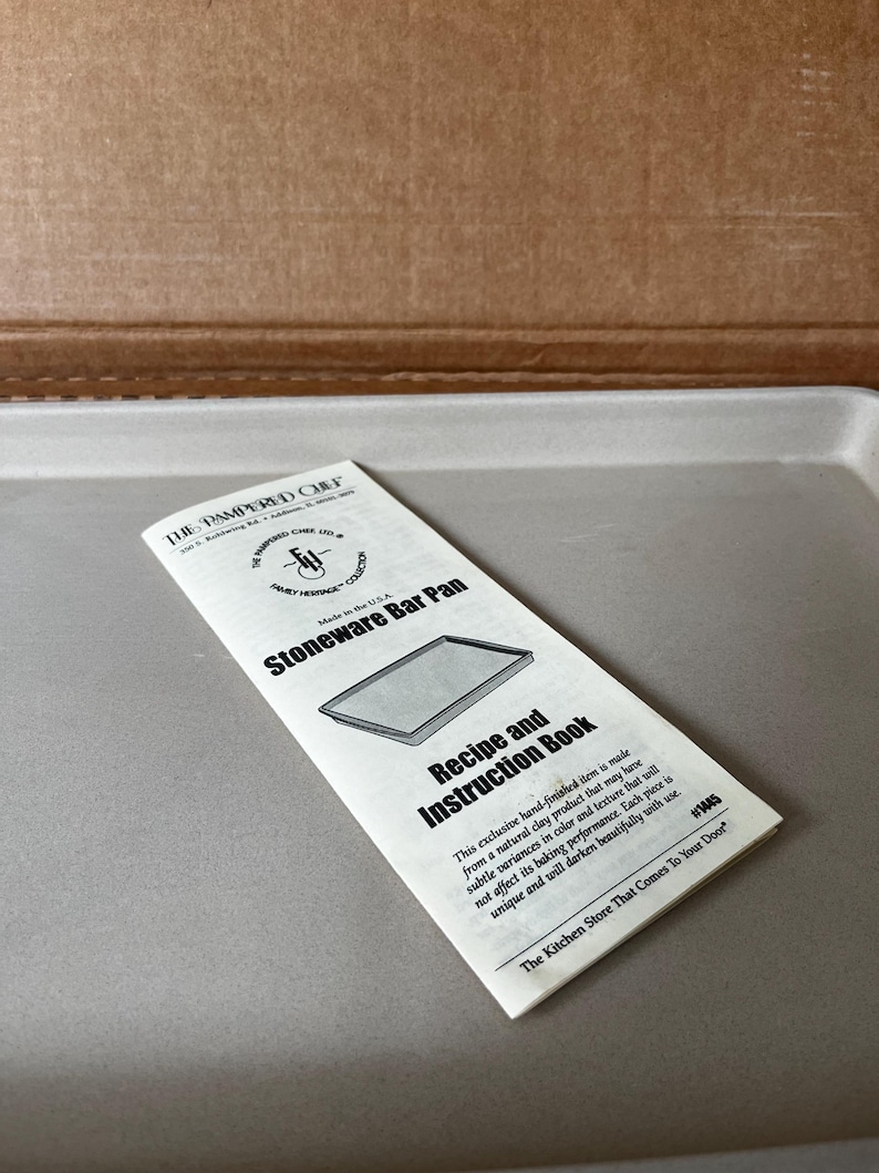 Pampered Chef 1445-stoneware-large Bar Pan-family Heritage Collection ...