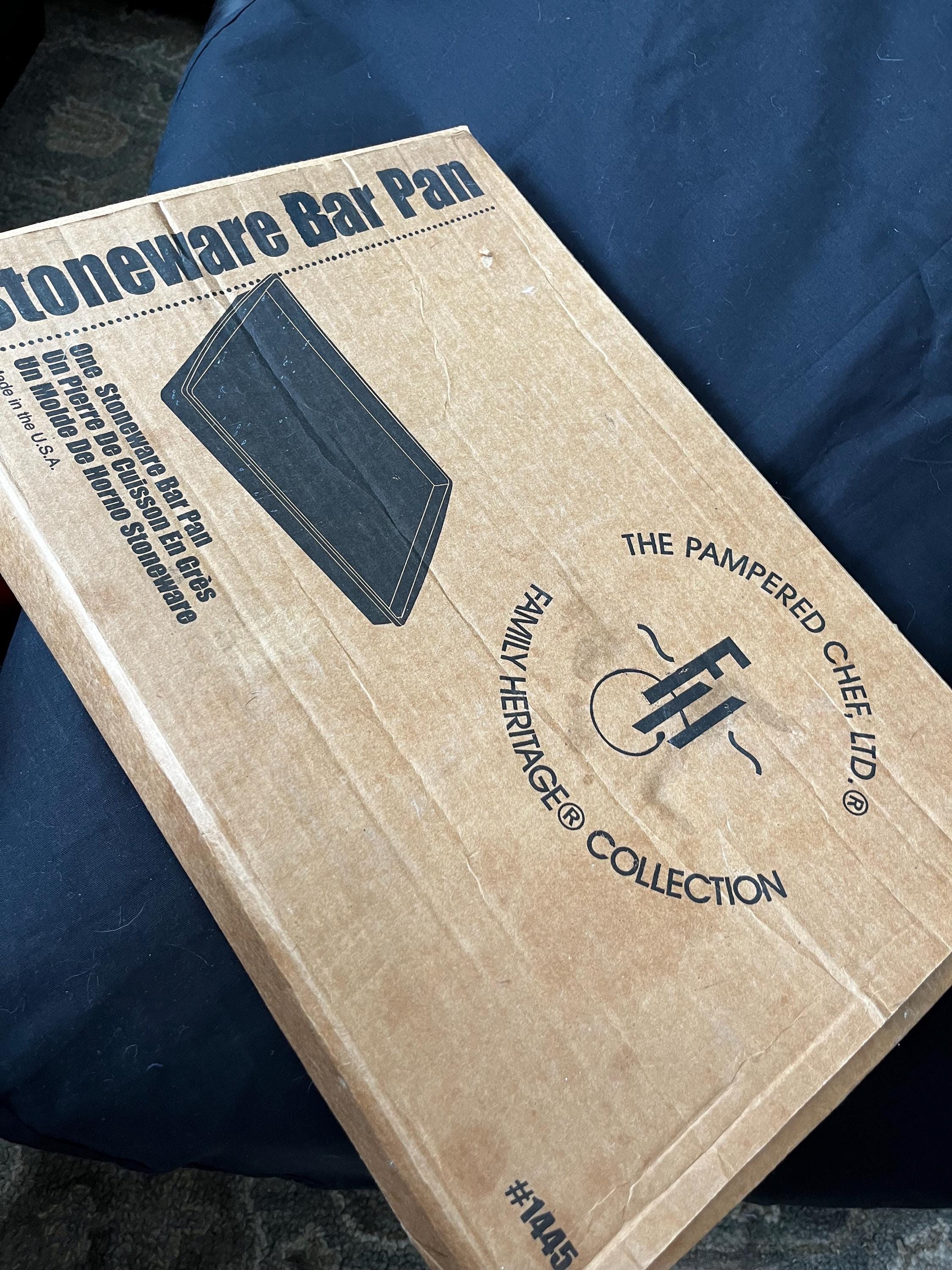 Pampered Chef 1445-stoneware-large Bar Pan-family Heritage Collection ...