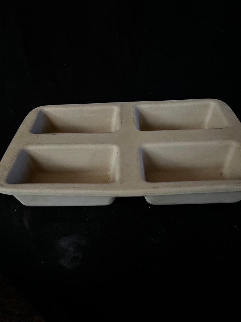 Pampered Chef Stoneware-4 Mini Loaf Bread Pan-family Heritage Classic ...