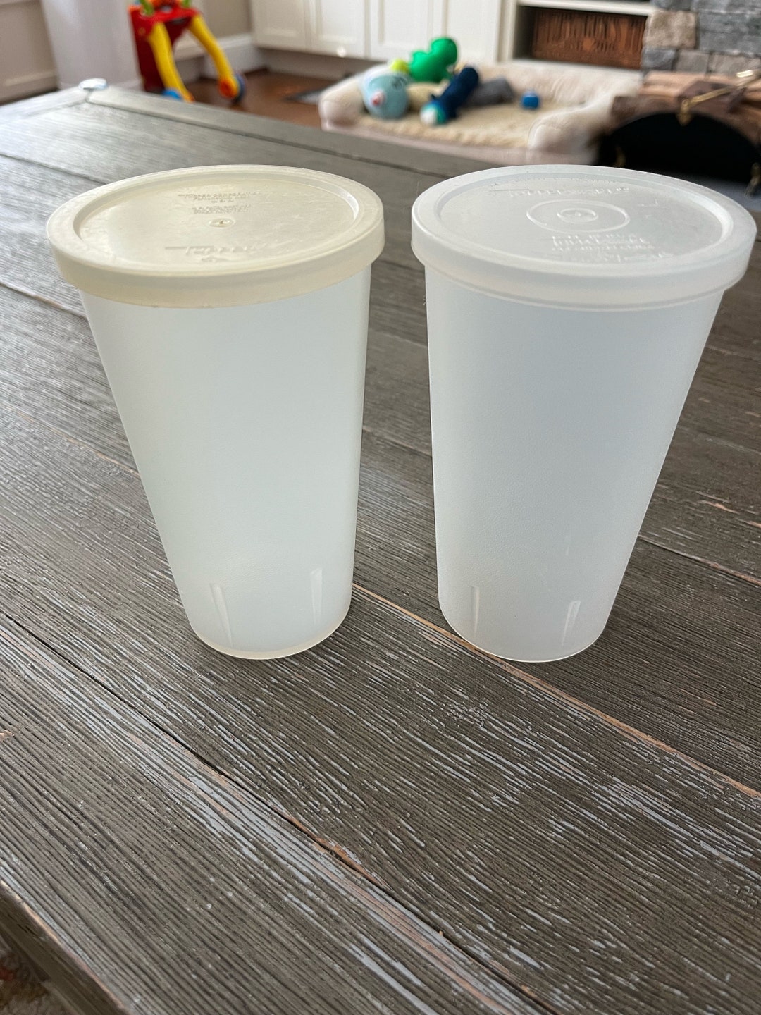 Vintage TUPPERWARE Sheer White Beverage Containers W/snap on Lids-set ...