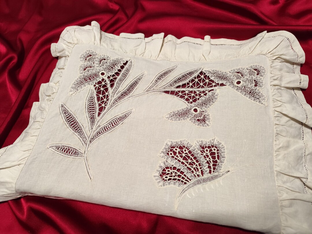 White HAND Embroidered Pillowcase ~ Vintage Embroidery. - Etsy