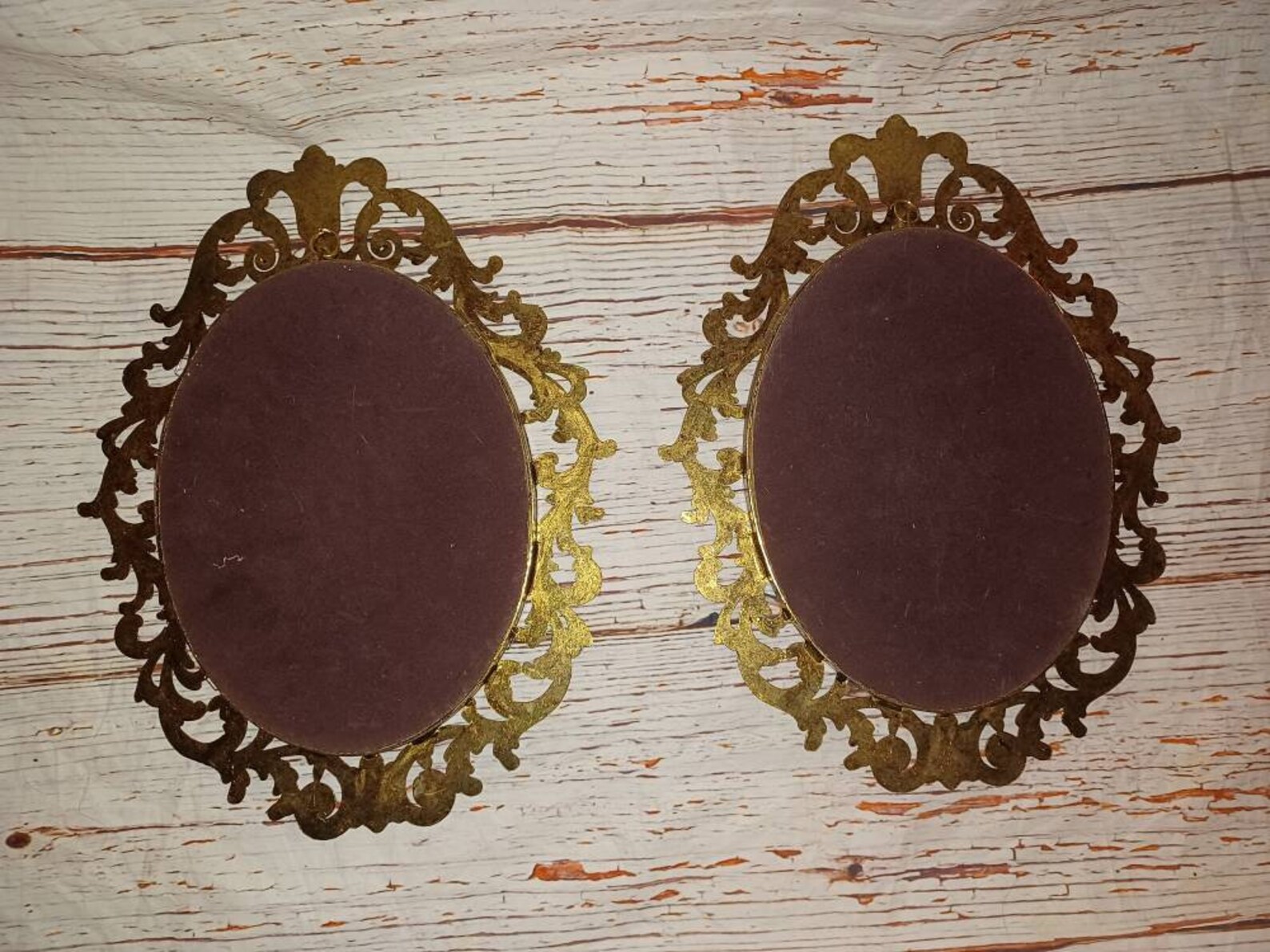 2 Vintage Oval Brass Metal Frames W/floral Picture Convex - Etsy