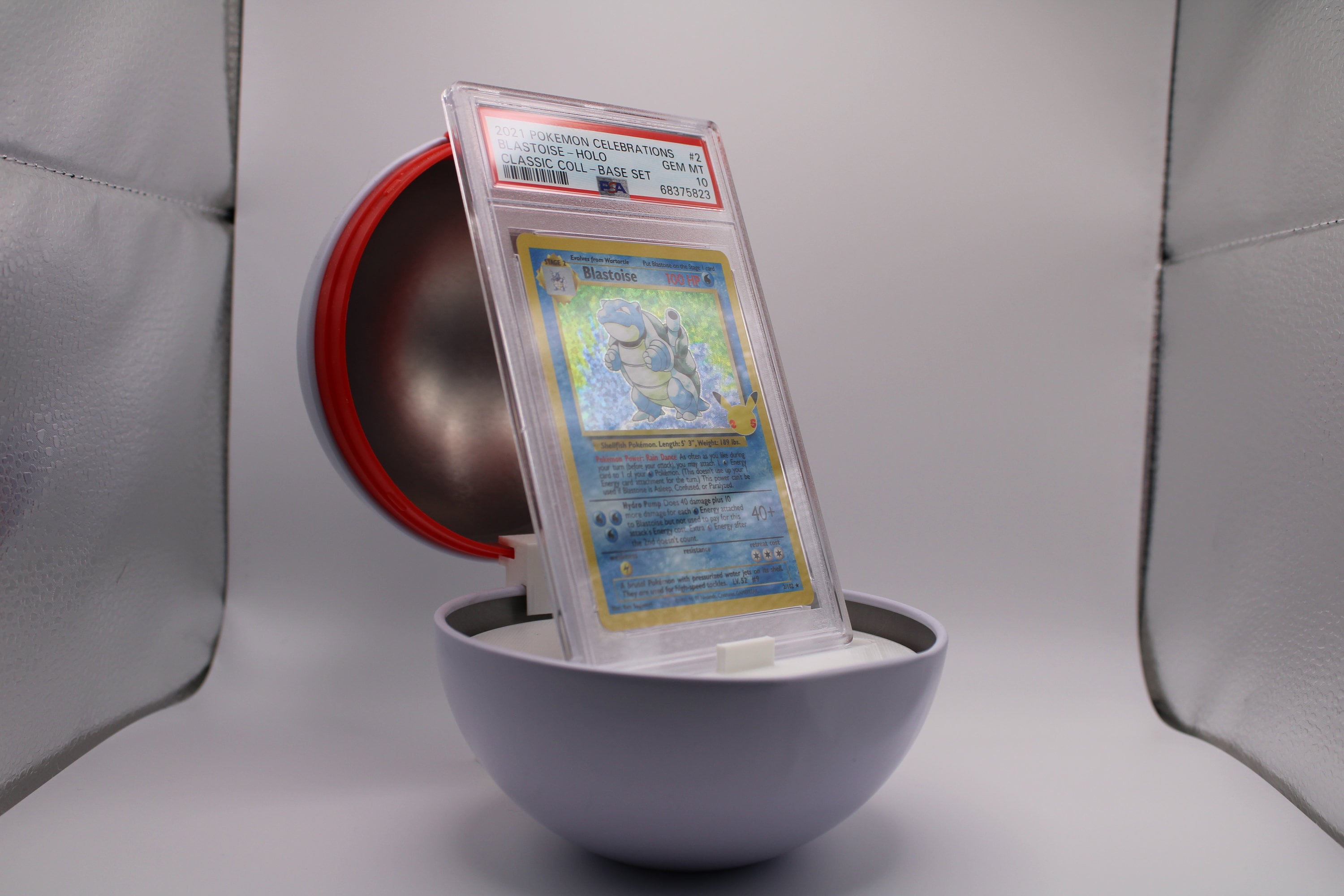Pokéball Display Stand - Etsy