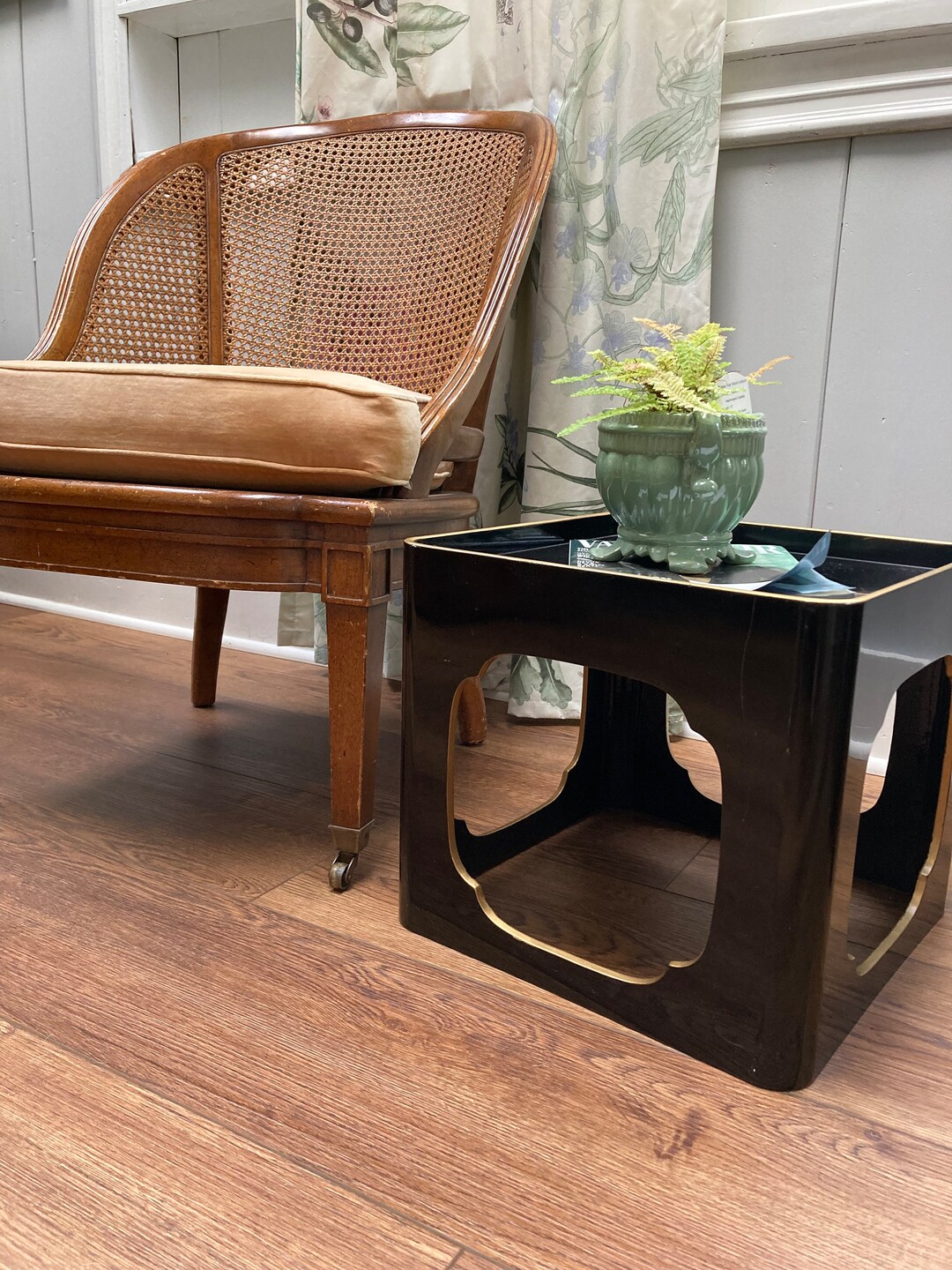 Vintage Black and Gold Lacquer Cube Table - Etsy