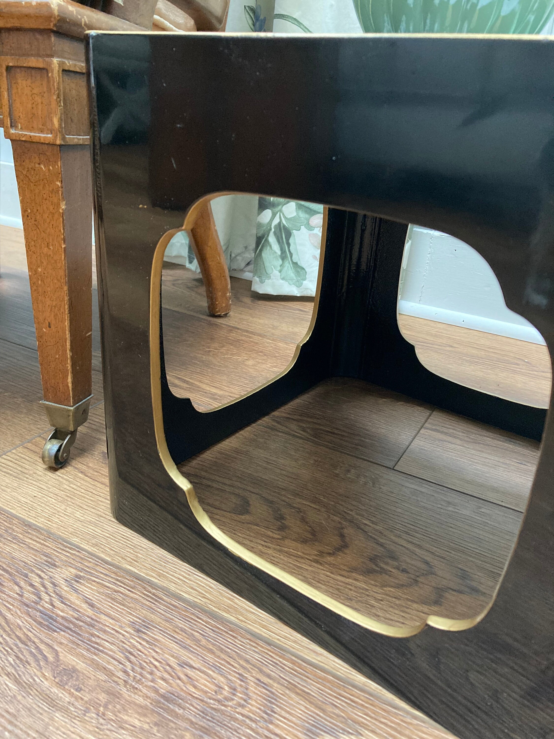 Vintage Black and Gold Lacquer Cube Table - Etsy