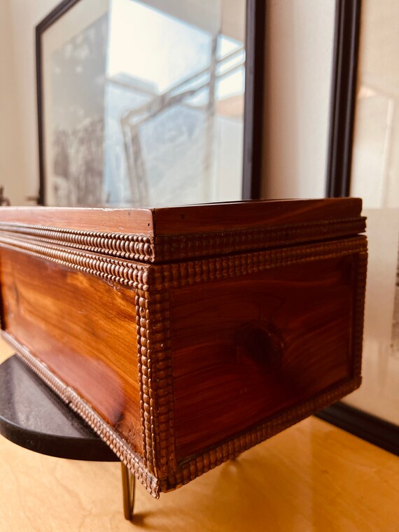 Vintage Bohemian Wood Box / Handmade Wood Case / Bead… - Gem