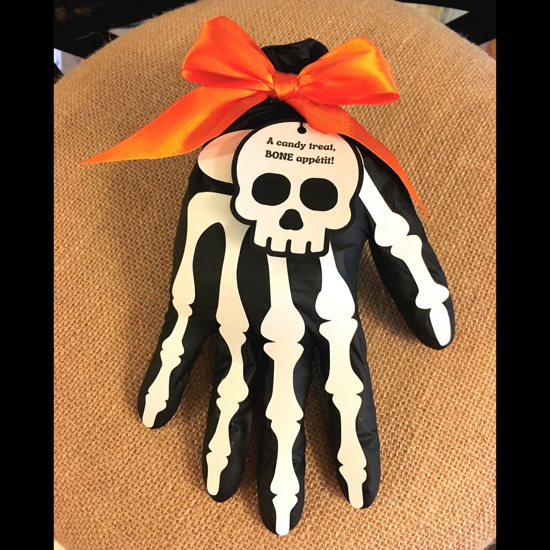 Skeleton Hand Halloween Treat Bags set of 5 Party Favor - Etsy