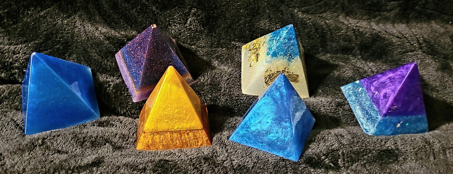 Memory Pyramid - Etsy