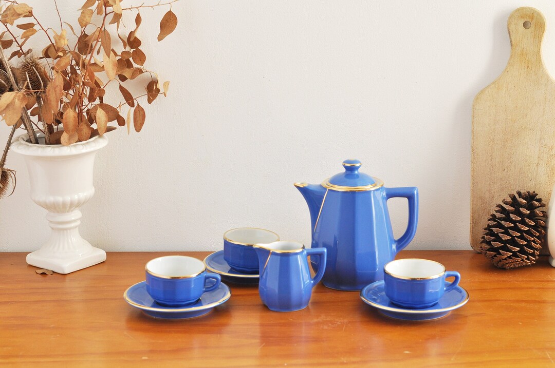 APILCO Espresso Cups + Creamer + Coffee Pot, Blue Porcelain Bistroware ...