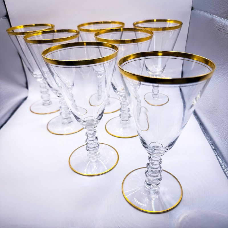 Cambridge Wine Glass - Etsy