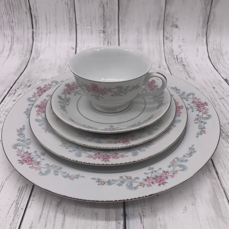 Dinnerware Place Setting - Etsy