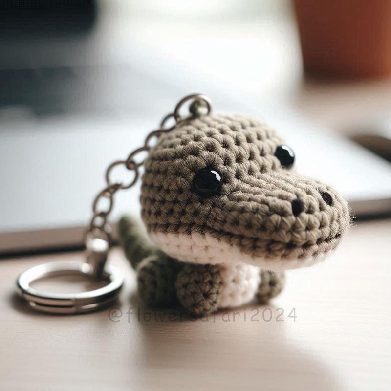 Crochet Crocs Keychain - Etsy