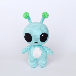 Alien Mini Crochet Pattern , Amigurumi Mini Space Fantasy Crochet PDF ...