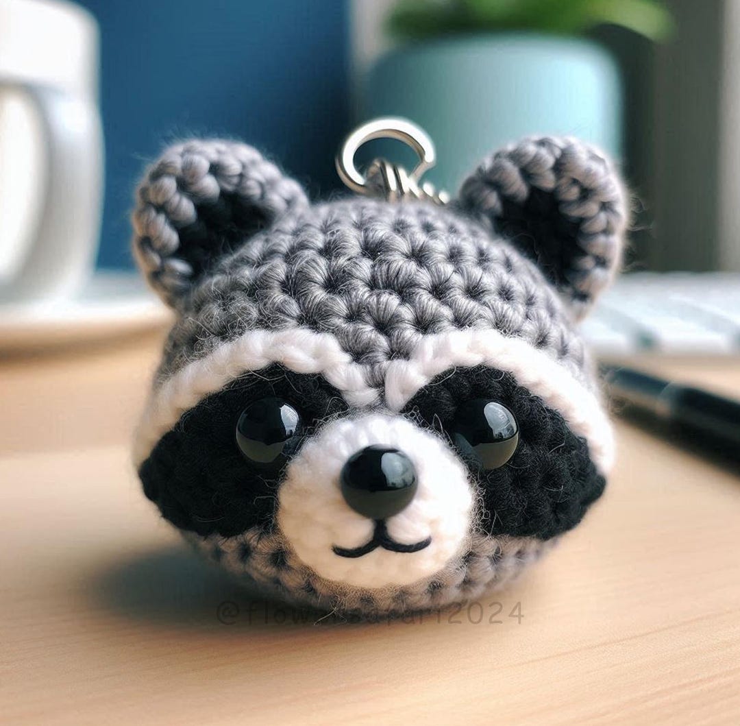 Raccoon Keychain Crochet Pattern, Simple Beginners Mini Amigurumi ...