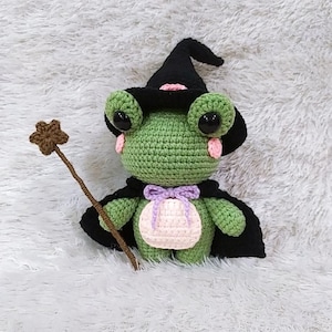 Frog Wizard Crochet Pattern , Amigurumi Mini Magical Swamp Animal ...