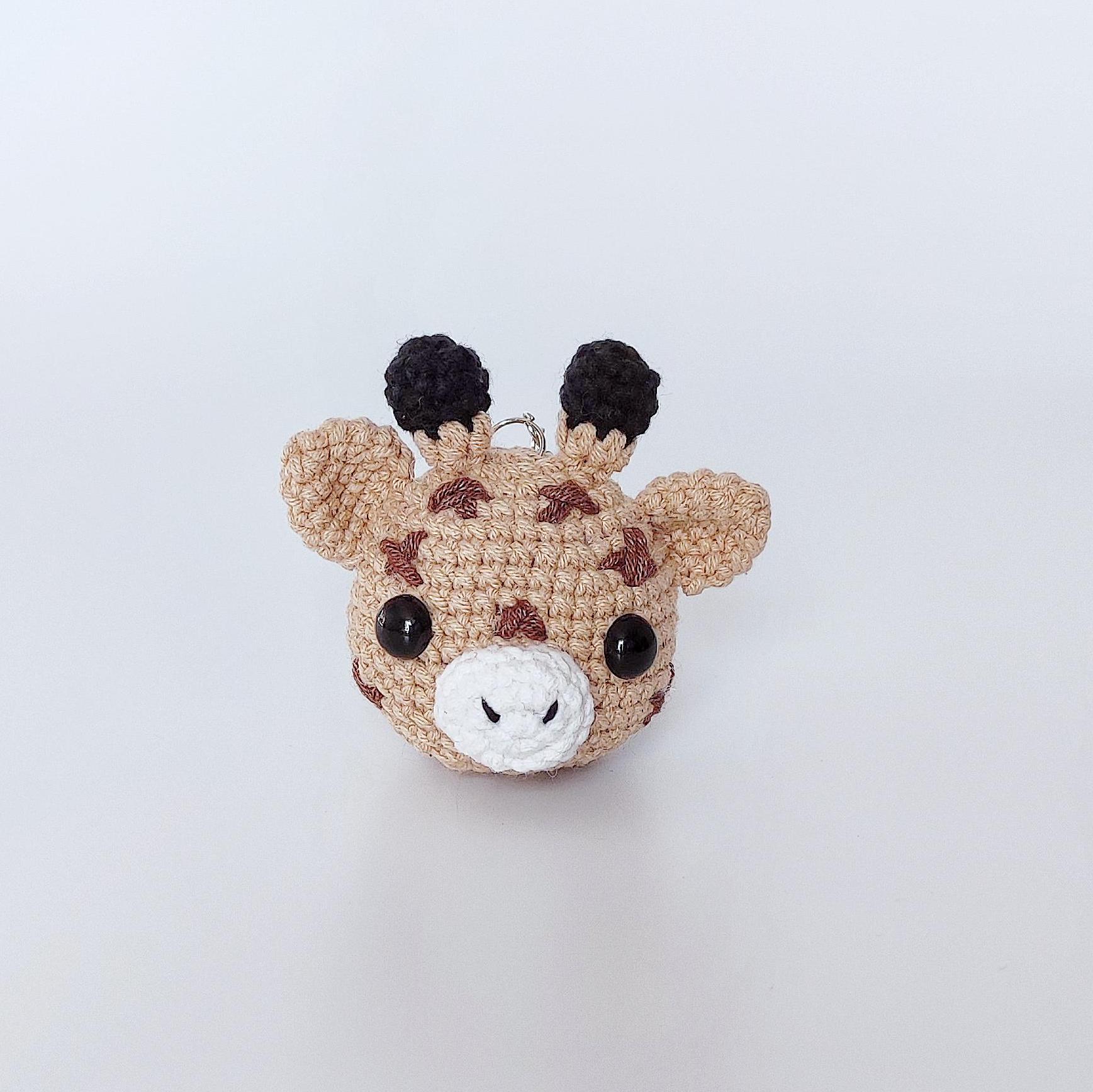Giraffe Keychain Crochet Pattern, Simple Beginners Mini Amigurumi ...