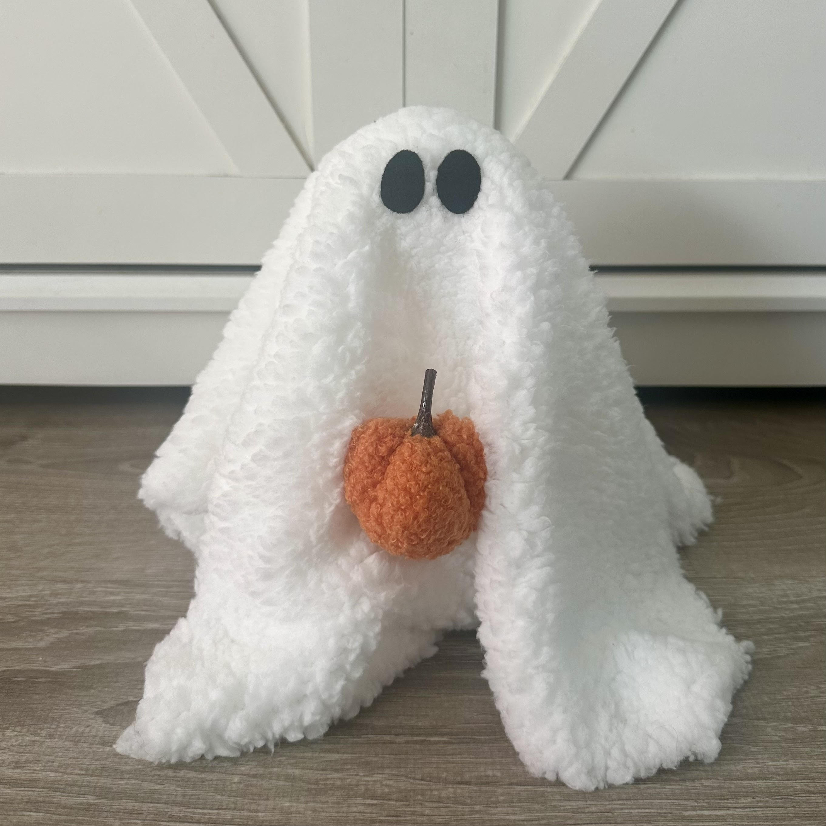 Sherpa Ghost Decor / Cute Halloween Decoration / Mantle Decoration ...