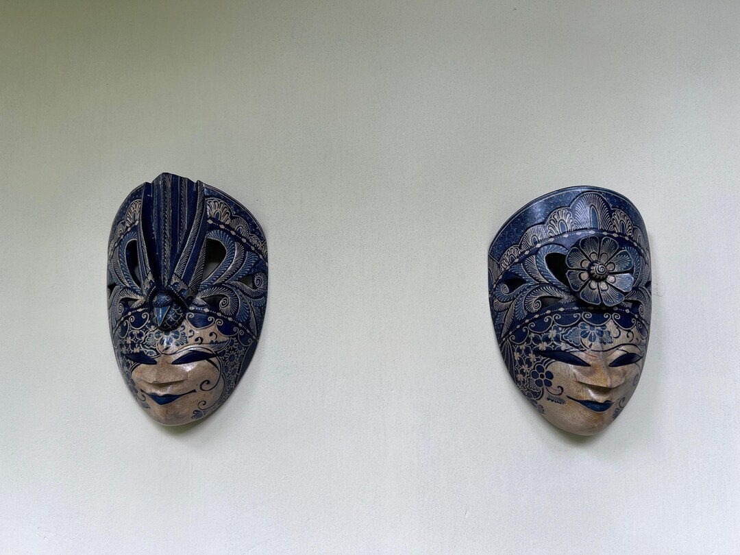 Indonesian Carved Wooden Batik Mask | Wall Decoration | Handcraft ...