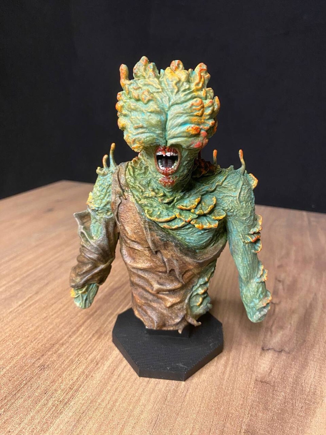 The Last of Us Clicker Fan Art Statue, Handmade Painting, Last of Us ...