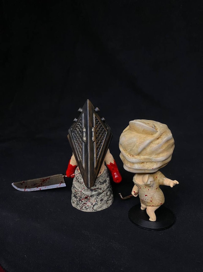 Silent Hill Pyramid Head Statue, Silent Hill 2 Nurse Figurines, Horror ...