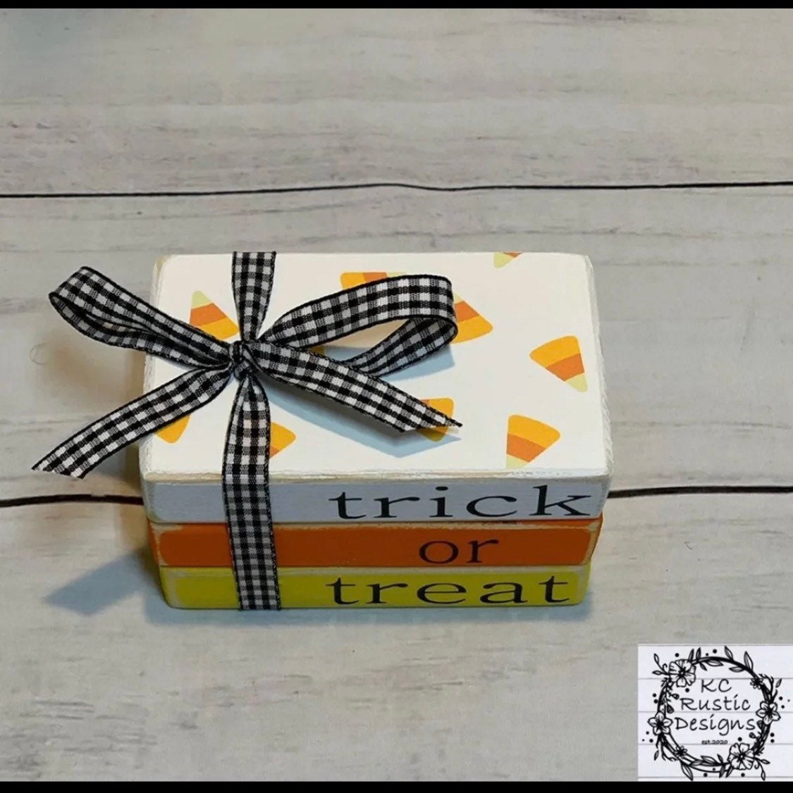 Halloween Mini Wood Book Stack/ Trick or Treat/ Farmhouse/ Tiered Tray ...