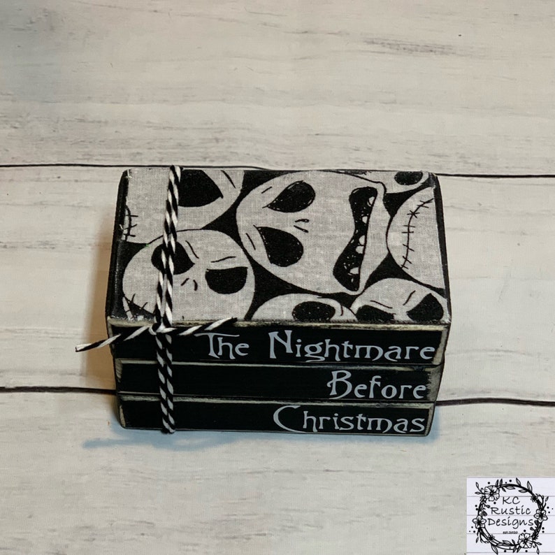 Halloween Mini Book Stack/ Book Bundle/ Wood Books/ Halloween - Etsy